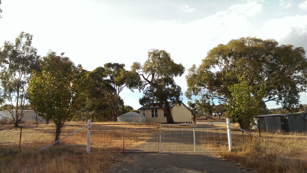 Beautiful Bookham, New South Wales – Scoreboard pressure