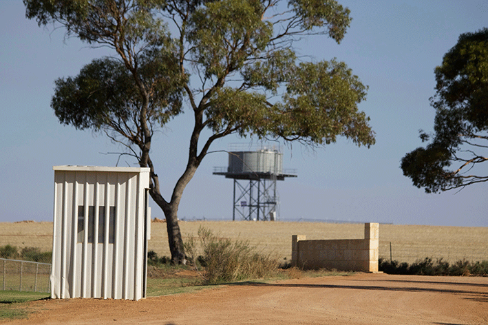 Miling, Western Australia – Scoreboard pressure