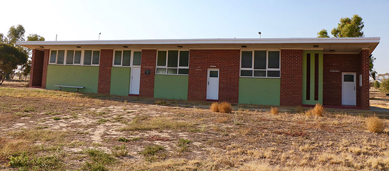 Ballidu, Western Australia – Scoreboard pressure