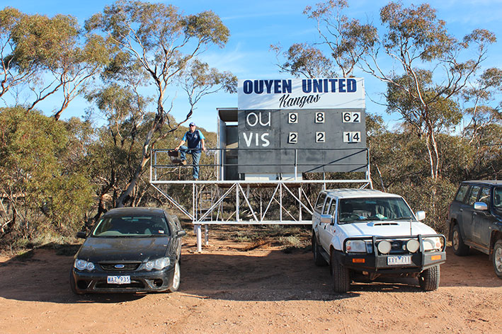 Underbool, Victoria – Scoreboard pressure