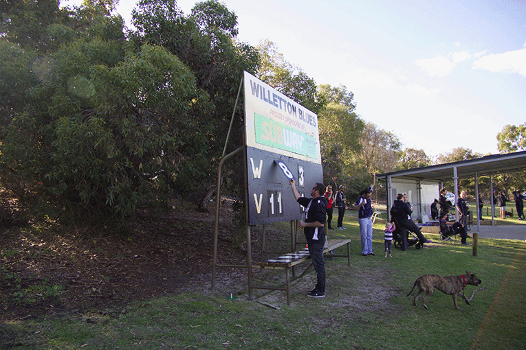 Willetton, Western Australia – Scoreboard pressure