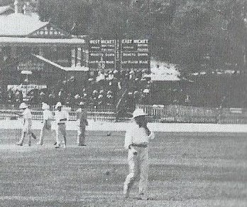 Jack Pollard WACA 1901 Close Up – Scoreboard pressure