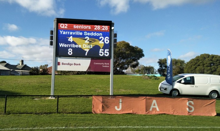 Yarraville Oval, Victoria – Scoreboard pressure